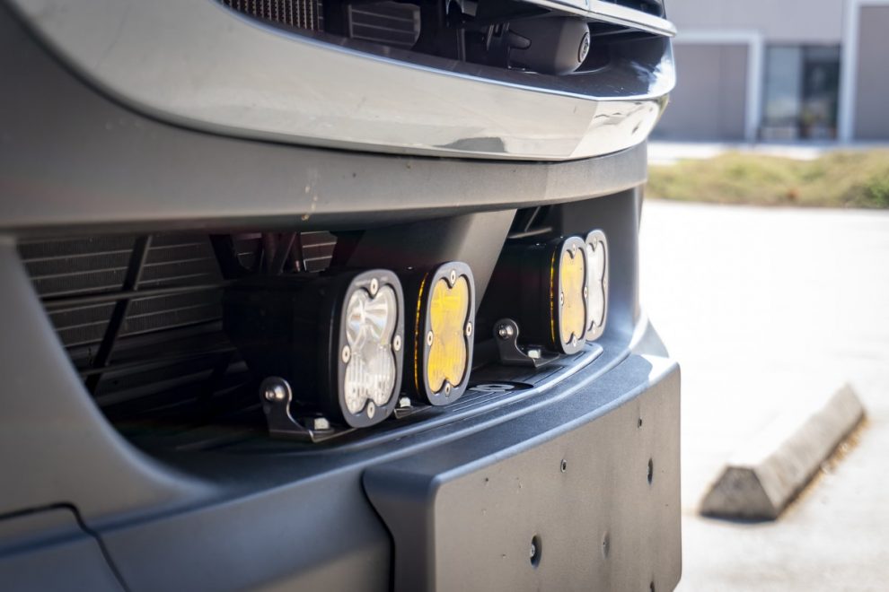 AO Front Step Light Bar for VS30 Sprinter (2019+) - Agile Off Road