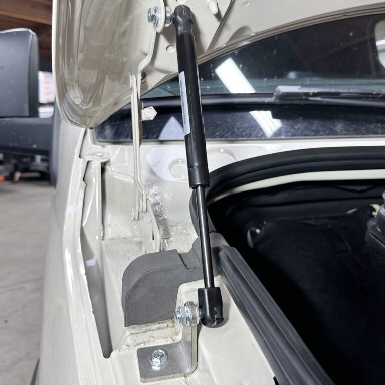 Hood Strut Kit for Sprinter by Agile Offroad » Agile Offroad